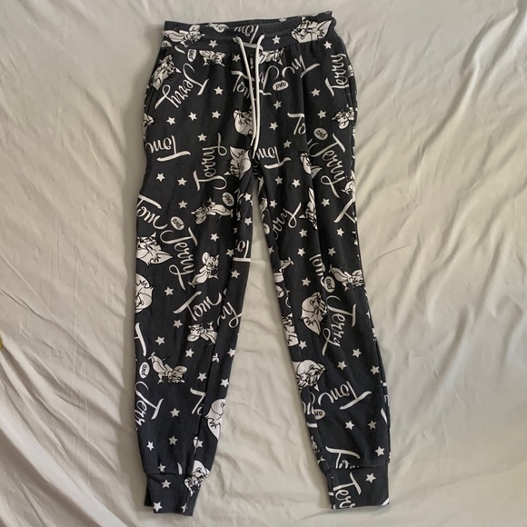 Tom and Jerry | Pants & Jumpsuits | Tom Jerry Xs Joggers | Poshmark